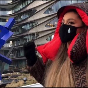 Ariana Grande | Accessories | New Ariana Grande Teardrop Mask | Poshmark